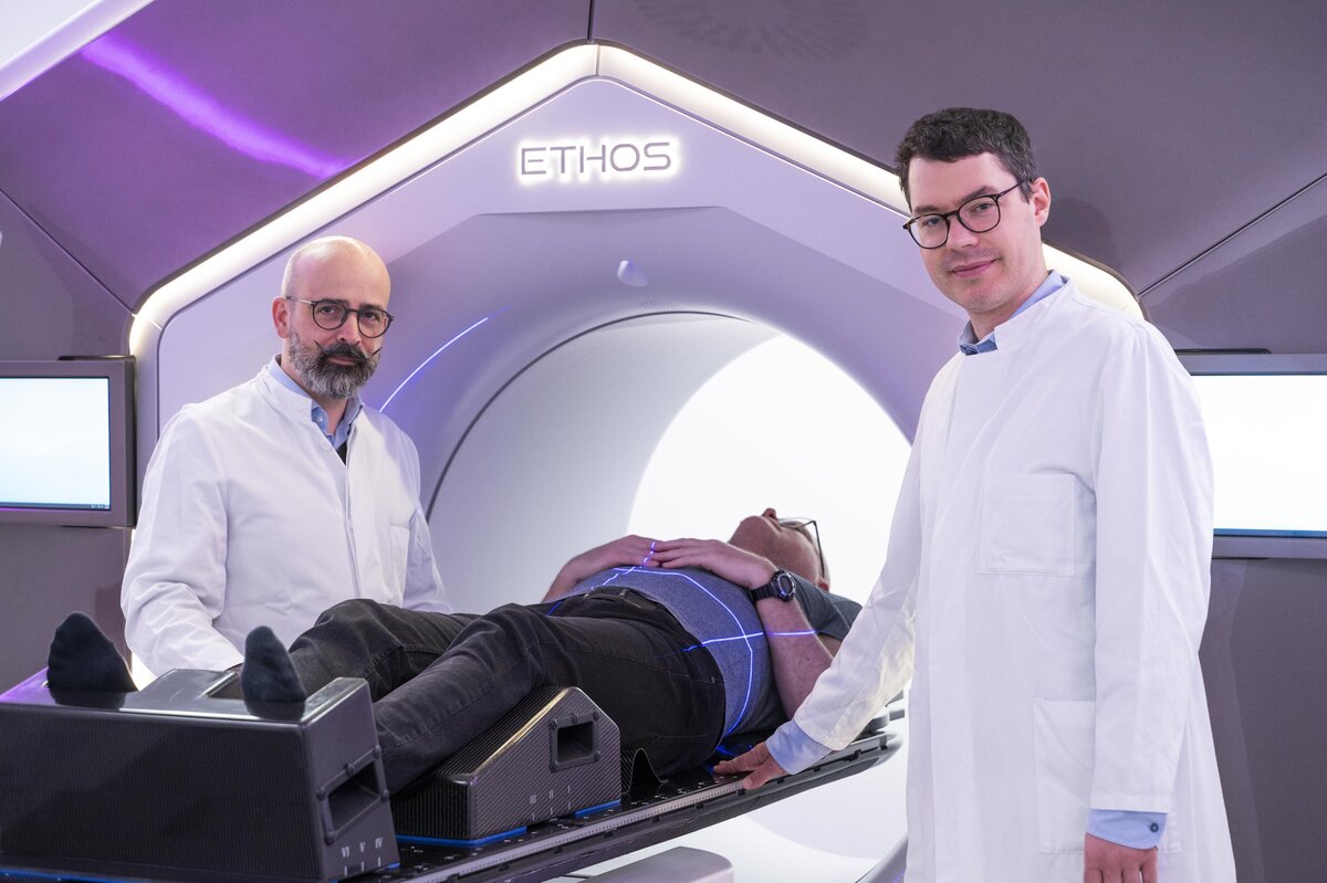 KI-gestützte Strahlentherapie am UKS erreicht Rekordmarke: 1000 ...